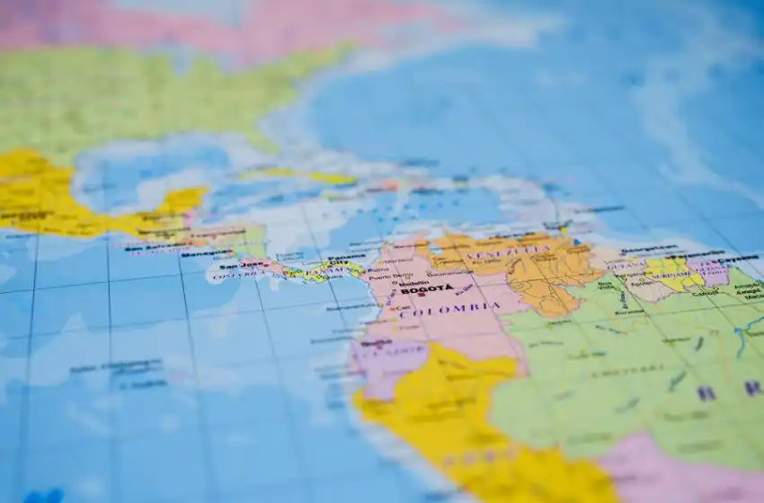 Regiones y Provincias: Diversidad Cultural - Korespa.com